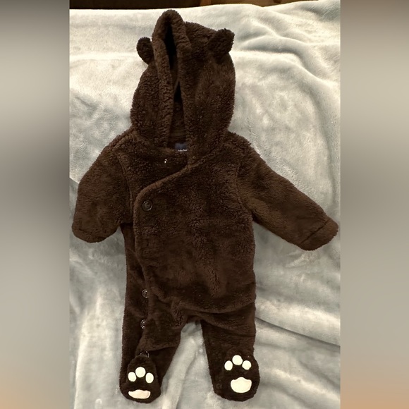 GAP | One Pieces | Baby Gap 36 Month Footed Teddy Bear Cuddler | Poshmark